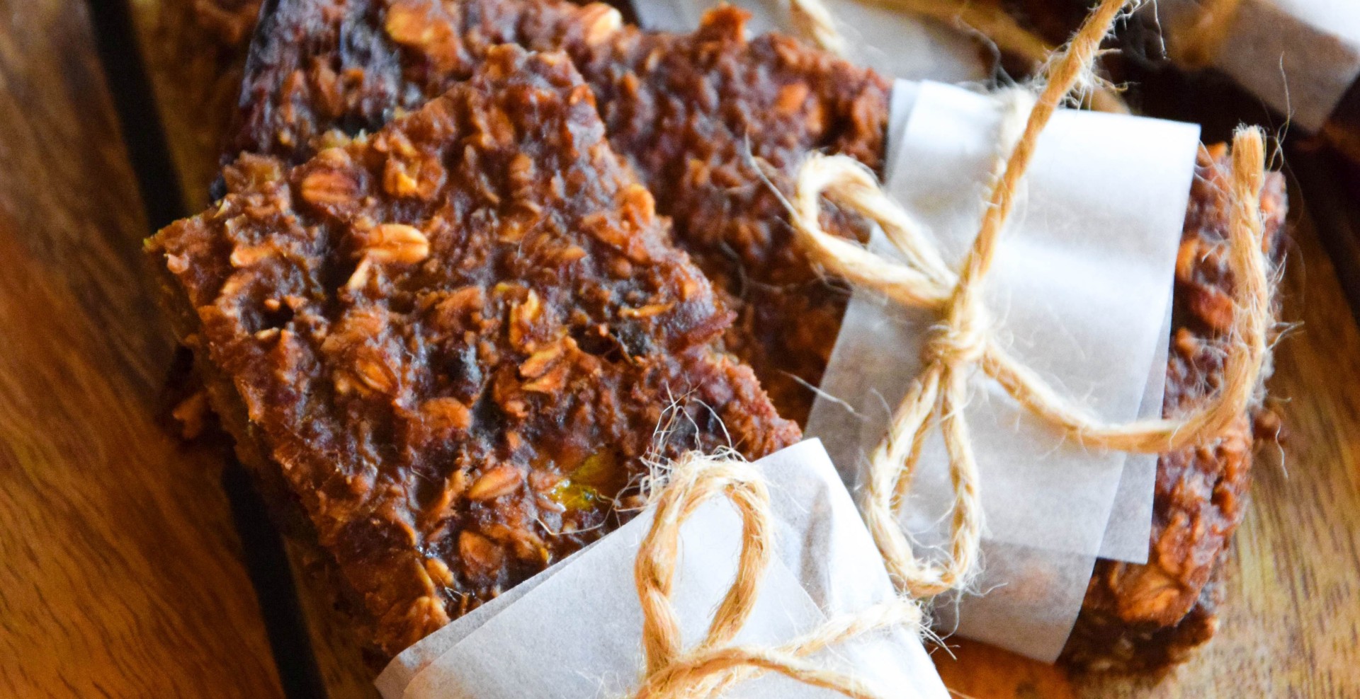 Batony bananowe z orzechami laskowymi - Be Fit Be Strong